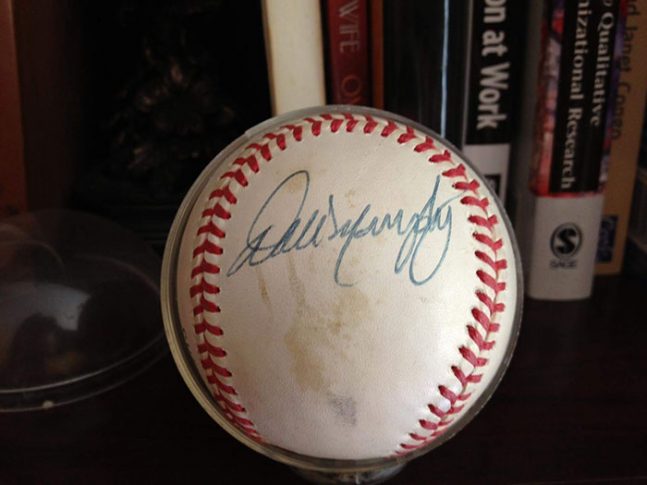 One Collector’s Quest for the Elusive Reverse Negative Dale Murphy ...