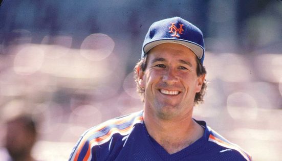 Chasing 8's: A Unique Approach to Collecting Gary Carter Cards