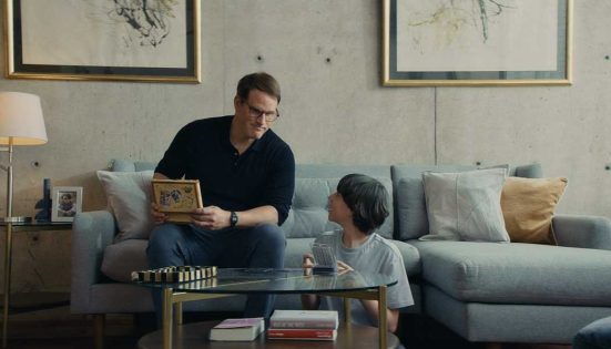 Topps Commercial Hits the Hobby Heartstrings